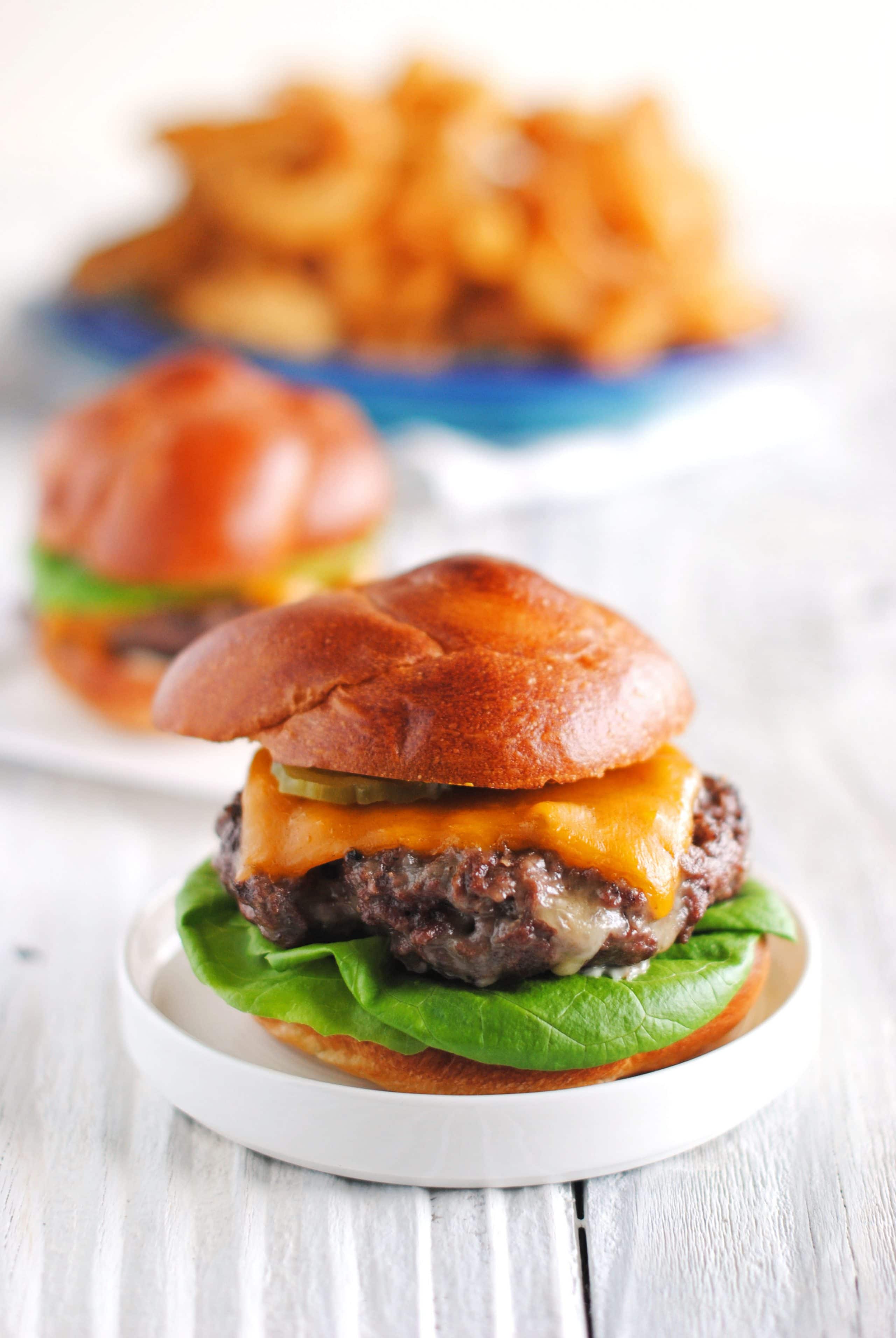 Grilled Cheeseburgers - The Cake Chica