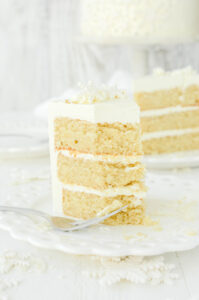 Christmas Coconut Cake - The Cake Chica