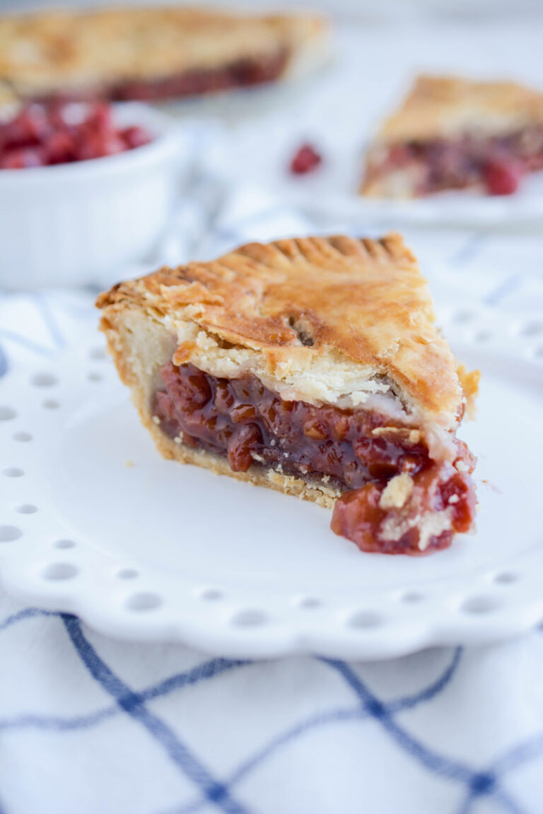 Easy Cherry Pie - The Cake Chica