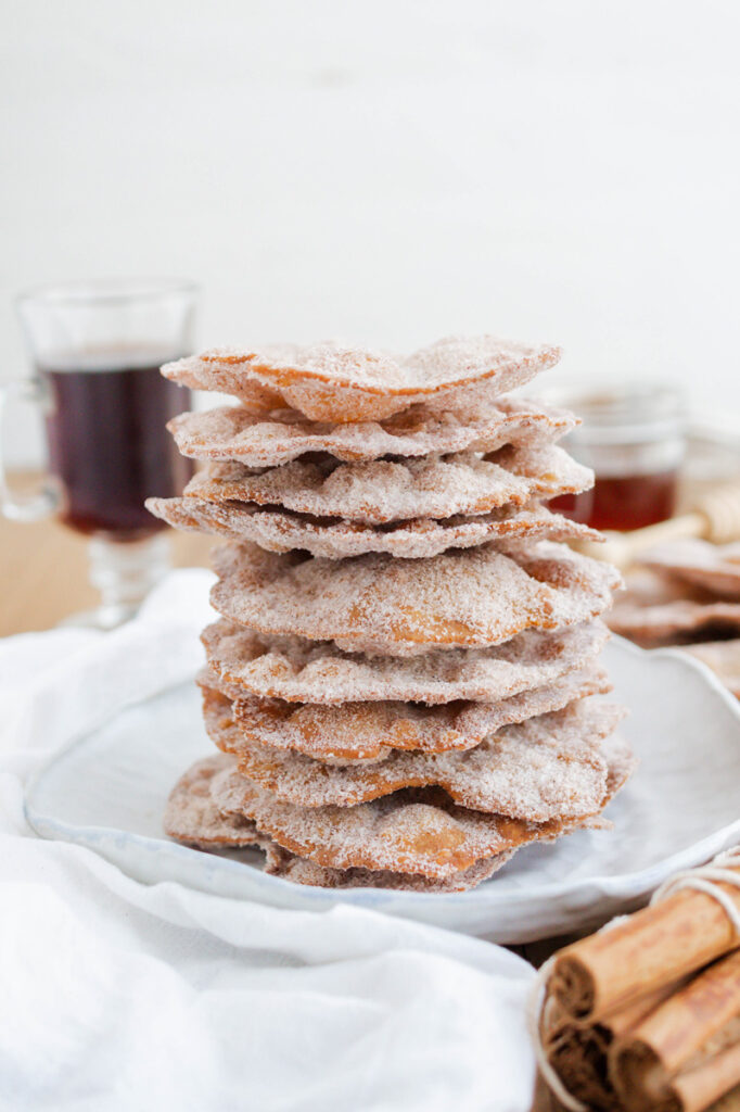 Bunuelos - The Cake Chica