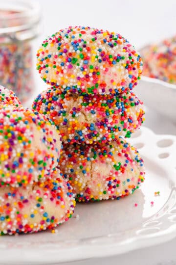 Mexican Sprinkle Cookies - The Cake Chica